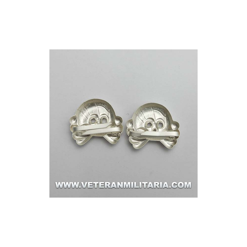 Panzer Collar Tabs Skull